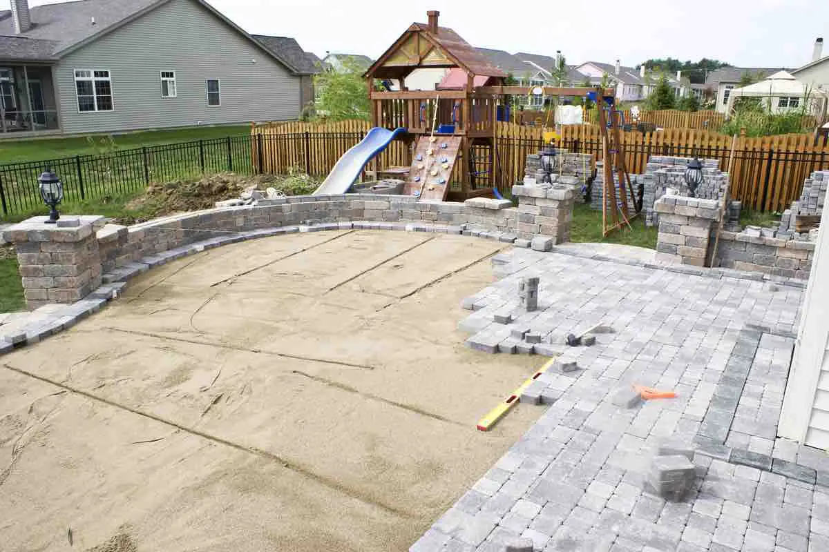 Should You Seal the Pavers Around Your Pool? - Backyard Pool Guy